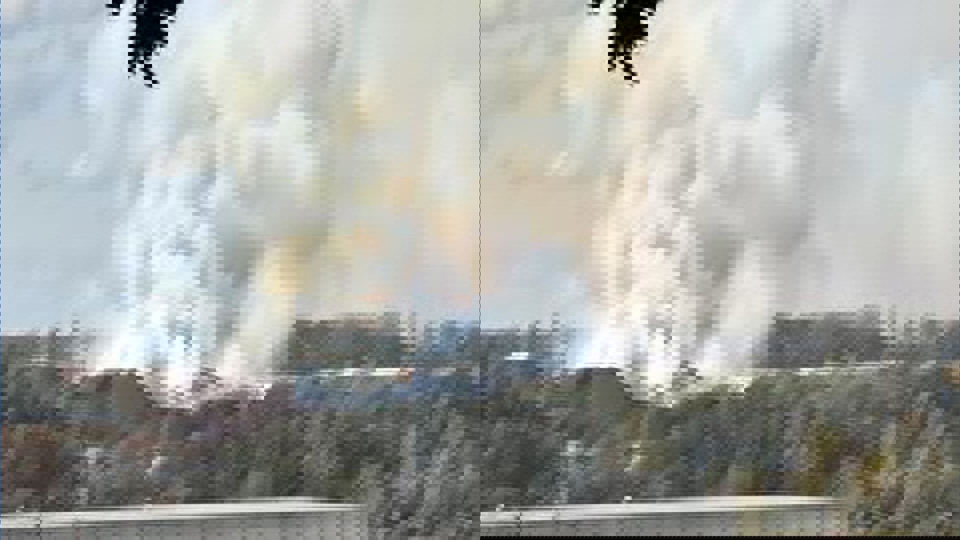 Large mulch fire spreading in York County | fox43.com