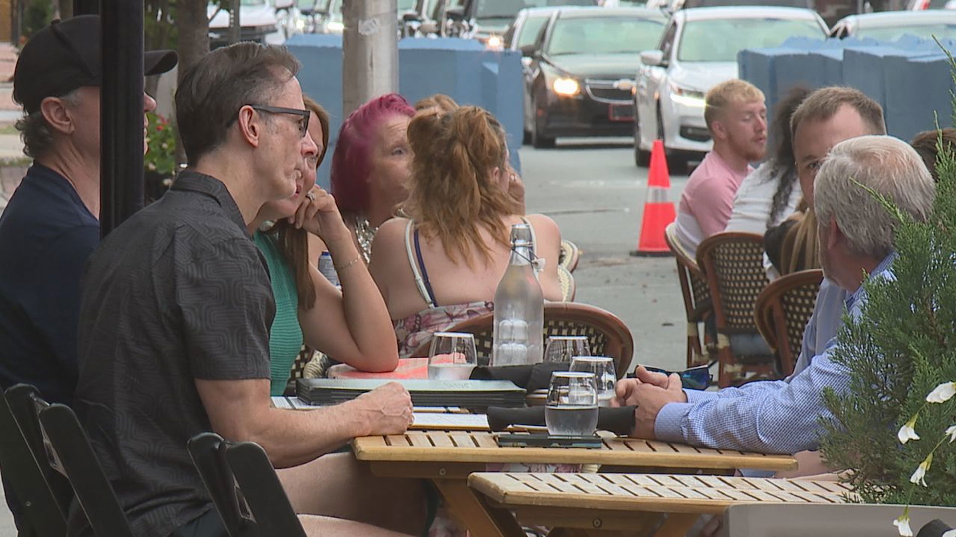 Fair-trade pioneer Ten Thousand Villages embraces e-commerce, shutters ...