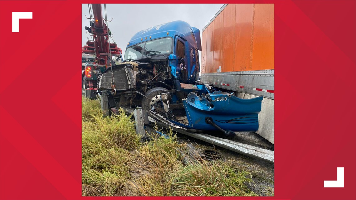 Crews in Franklin Co. respond to tractor-trailer crash | fox43.com