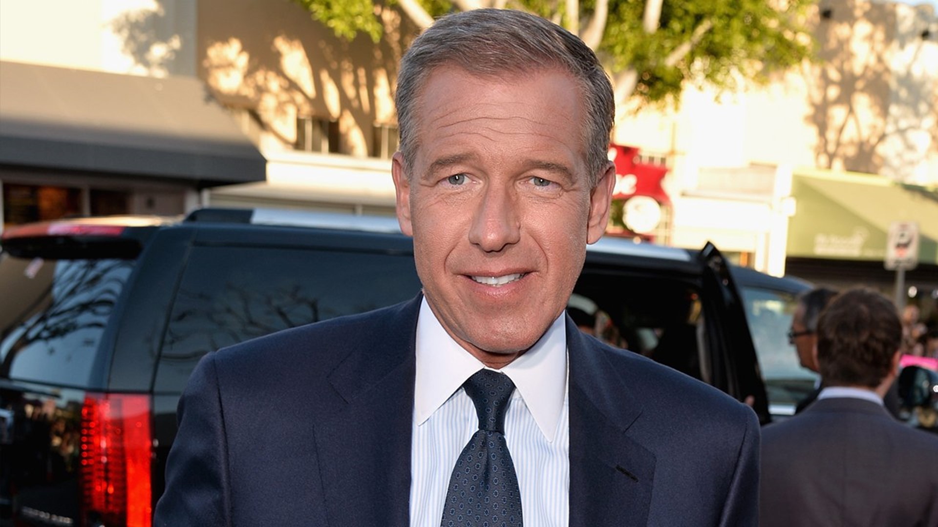 NBC Nightly News anchor Brian Williams recants Iraq story after soldier ...