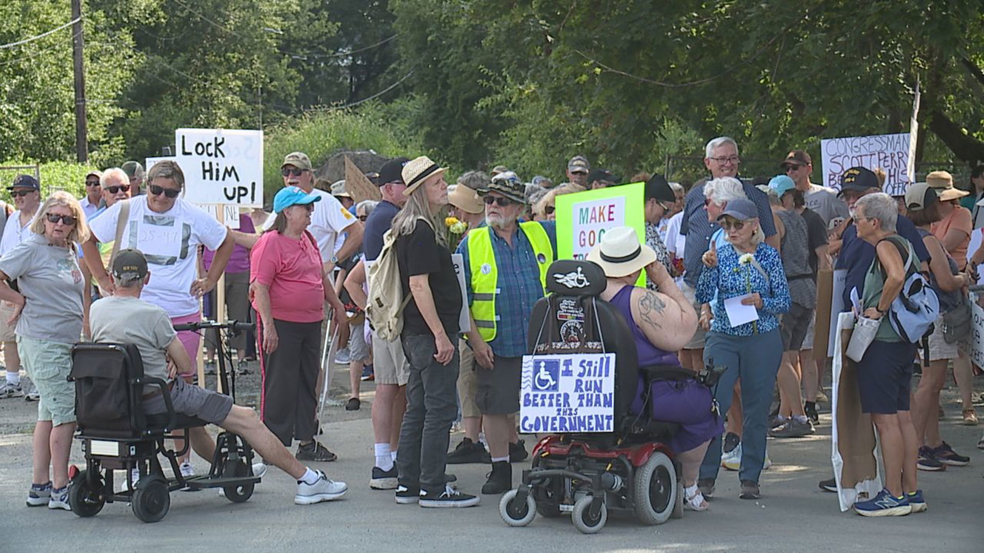 Harrisburg protest honors civil rights activist with peaceful actions ...