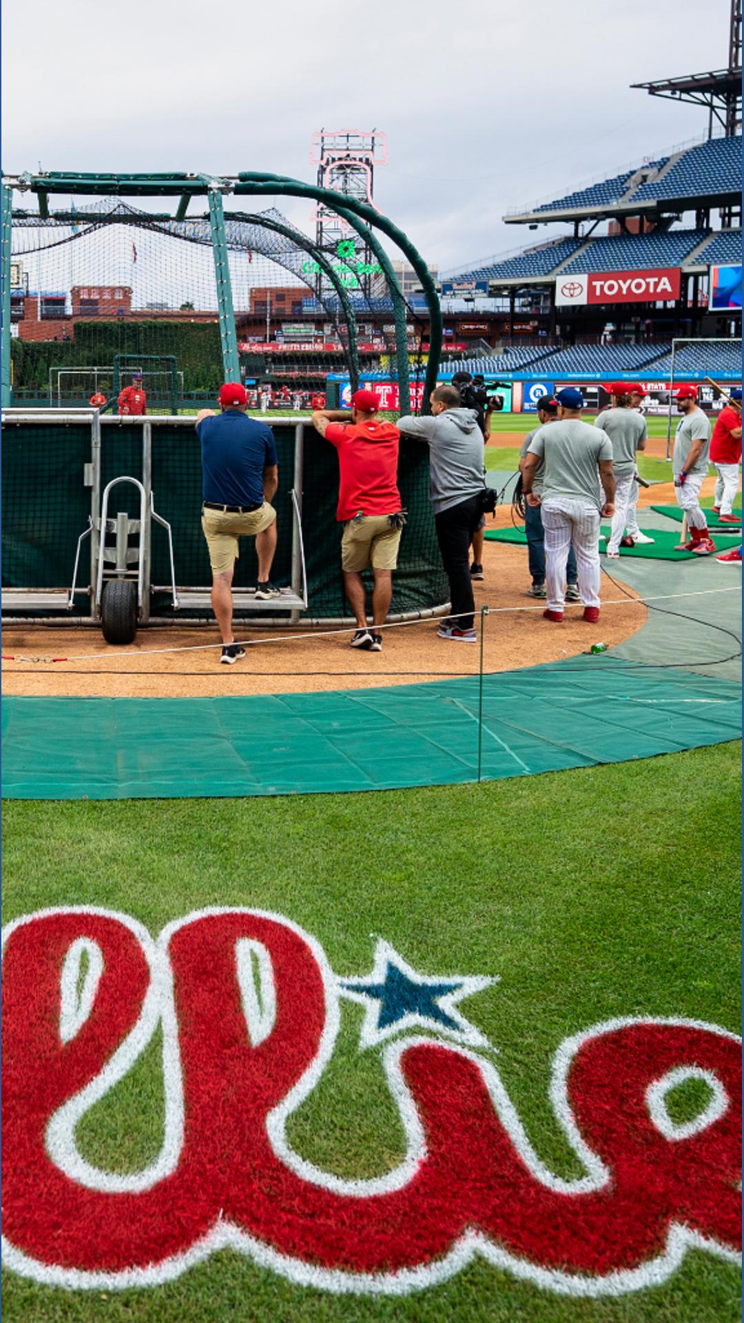 Phillies will honor the Hall of Fame outfielders who batted .400 in ...