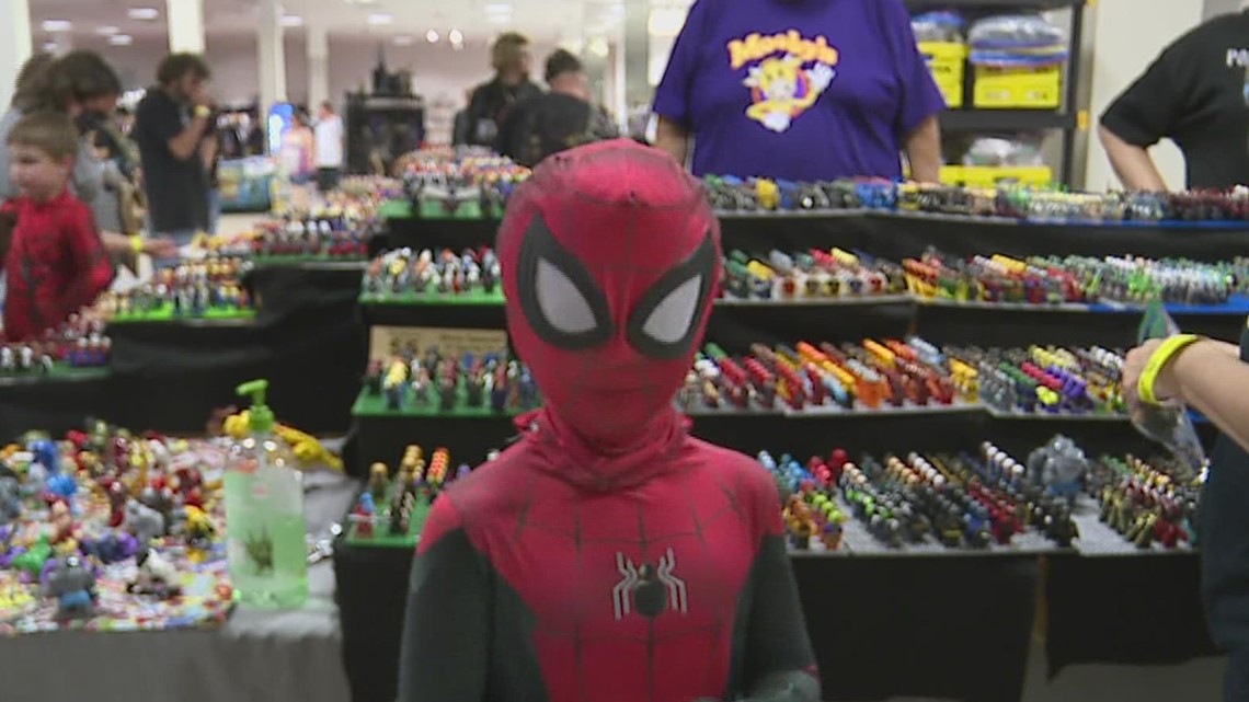 Comic & Pop Con moves to Giant Expo Hall | fox43.com
