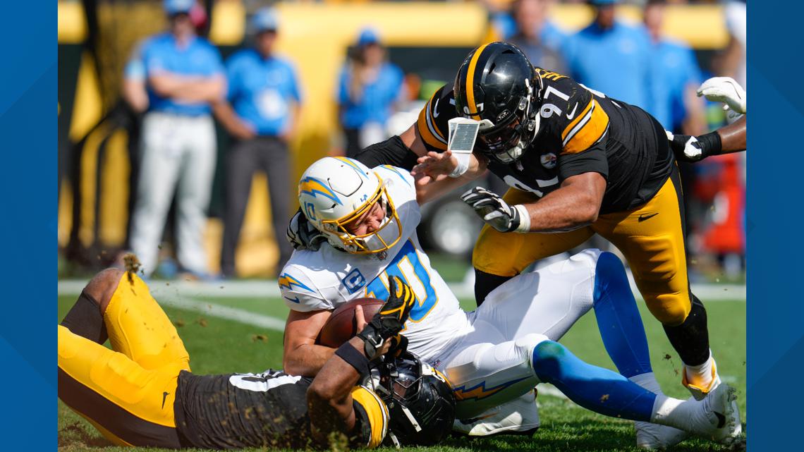 Justin Fields shines as the Steelers move to 3-0 with a 20-10 win over the Chargers | fox43.com