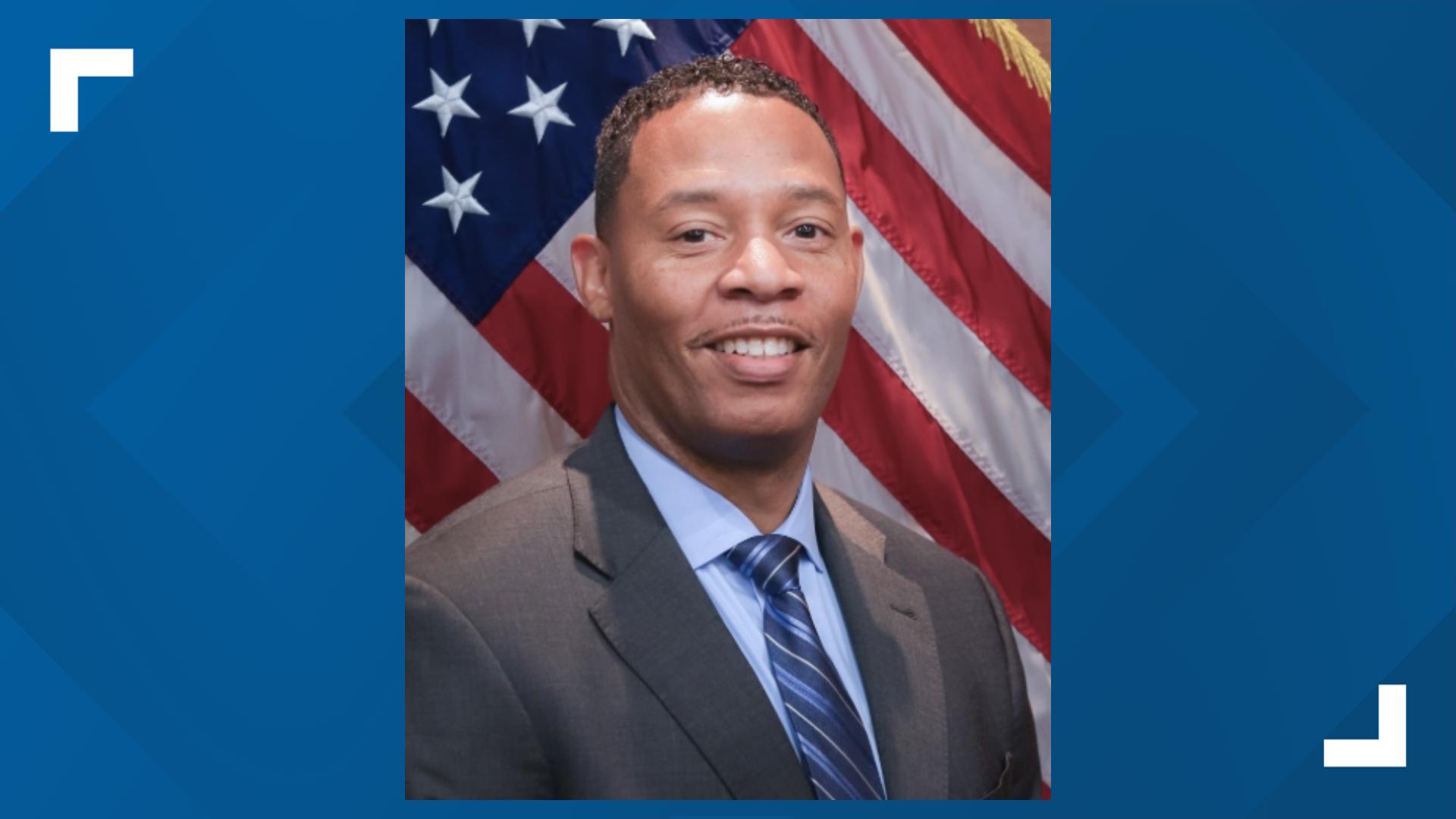Steelton mayor introduces new interim Chief of Police | fox43.com