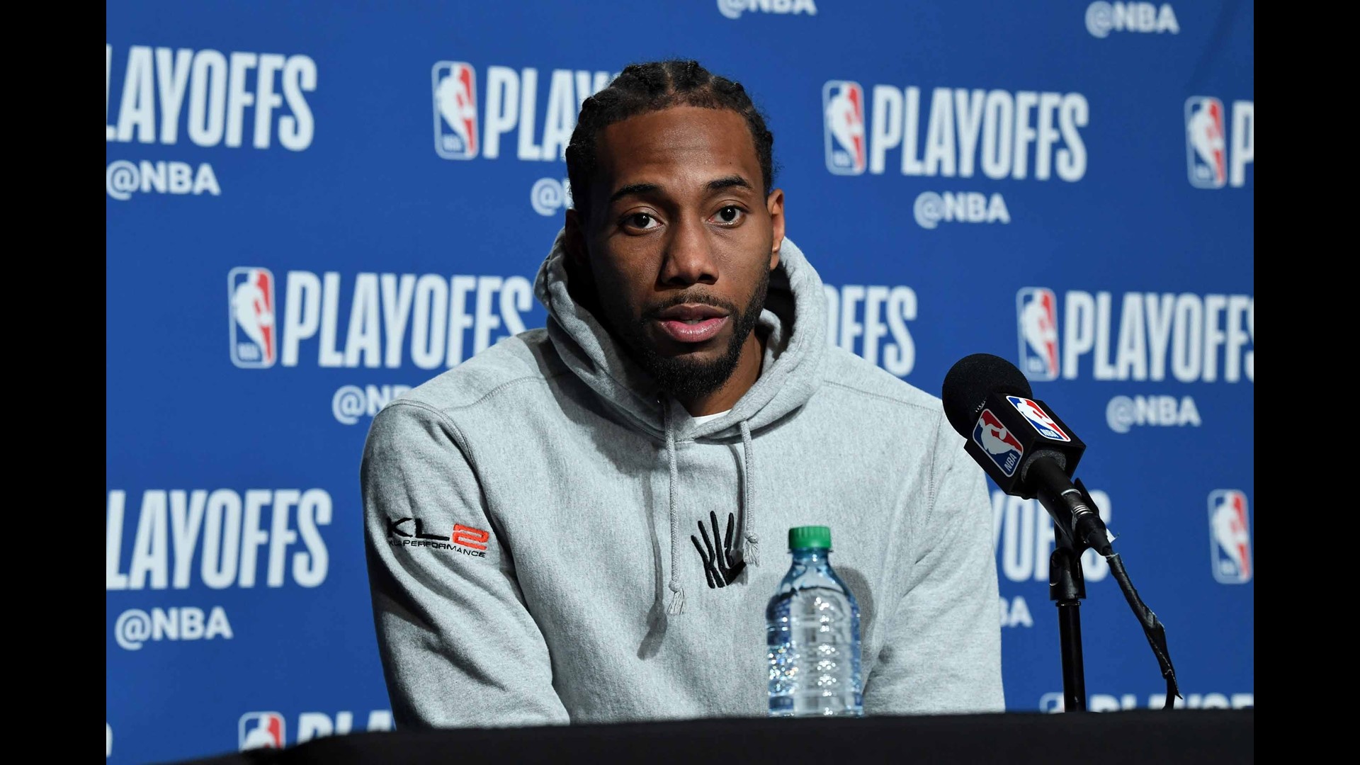 Kawhi Leonard sues Nike over his personal logo | fox43.com