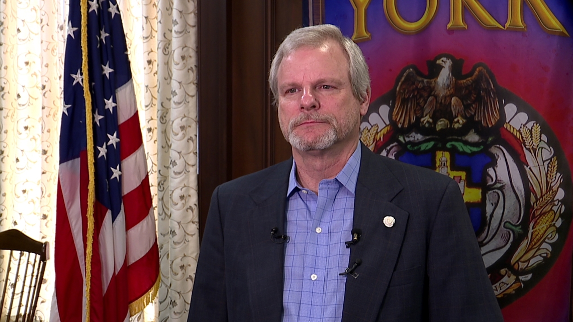 York mayor explains decision to drop out of mayoral race | fox43.com