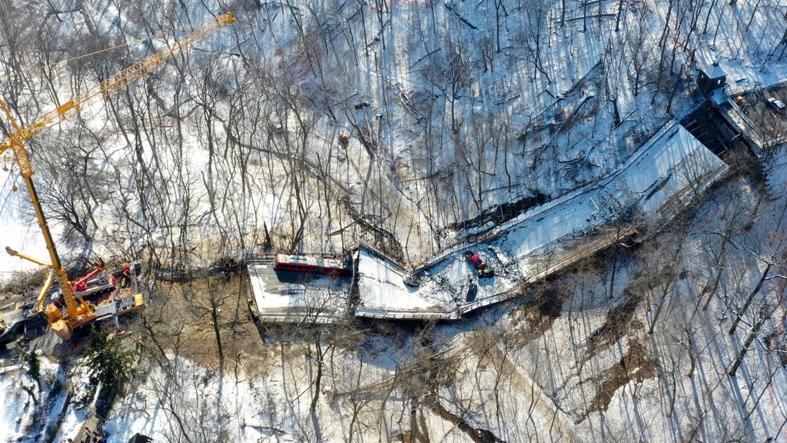 Initial report doesn't ID cause of Pittsburgh bridge failure | fox43.com