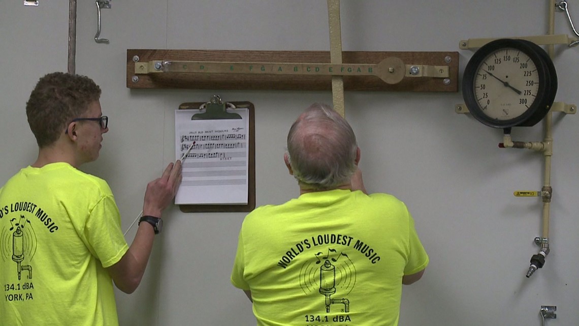 York Factory whistle tradition continues early Christmas morning ...