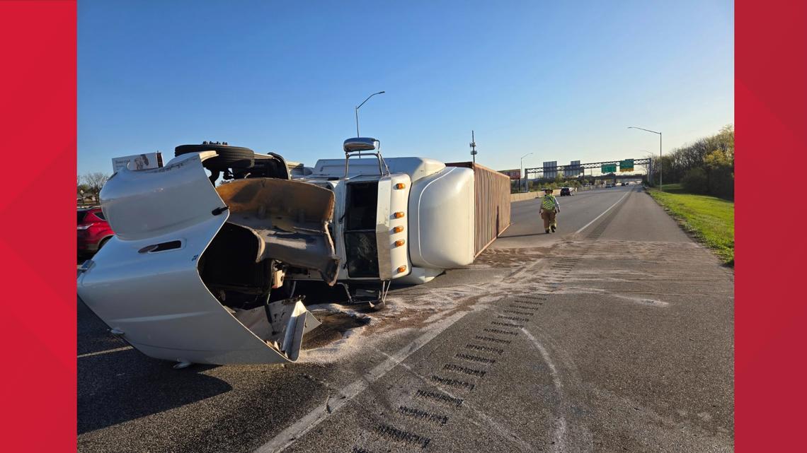 Overturned tractor-trailer delays traffic on I-83 near Harrisburg ...