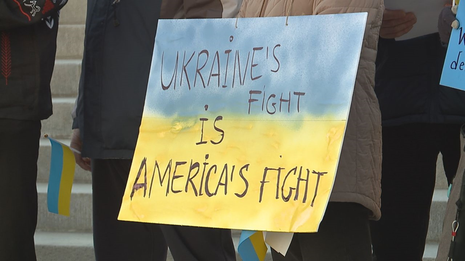 Ukrainian refugees, supporters call for continued support amid ongoing ...