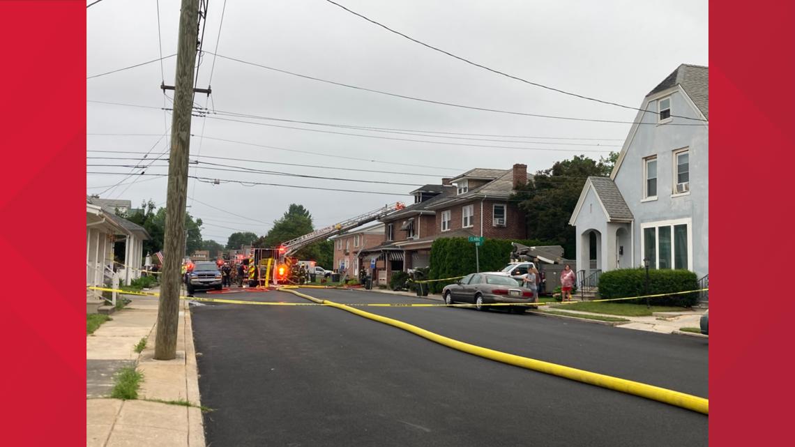 Fire re-ignites at West Manchester Township duplex | fox43.com
