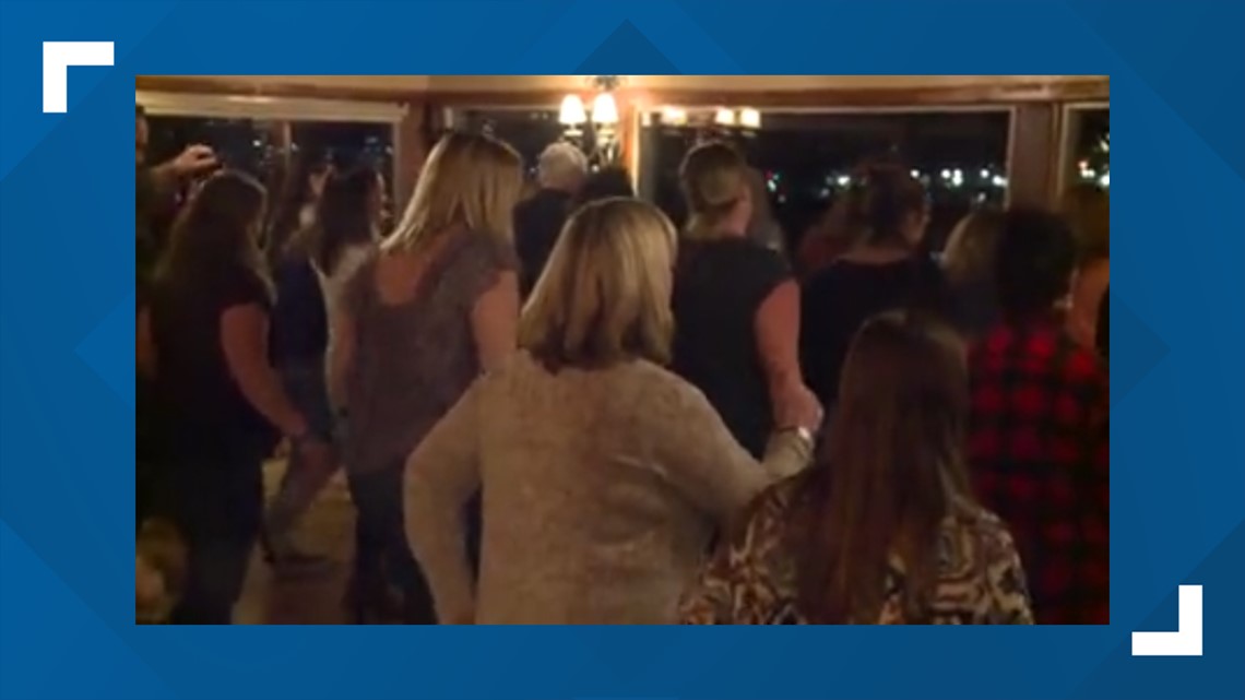 Country line dancing class held at York County restaurant | fox43.com