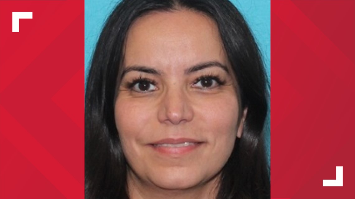 Police: Nurse used dead patient's debit card to buy $1,200 worth of ...