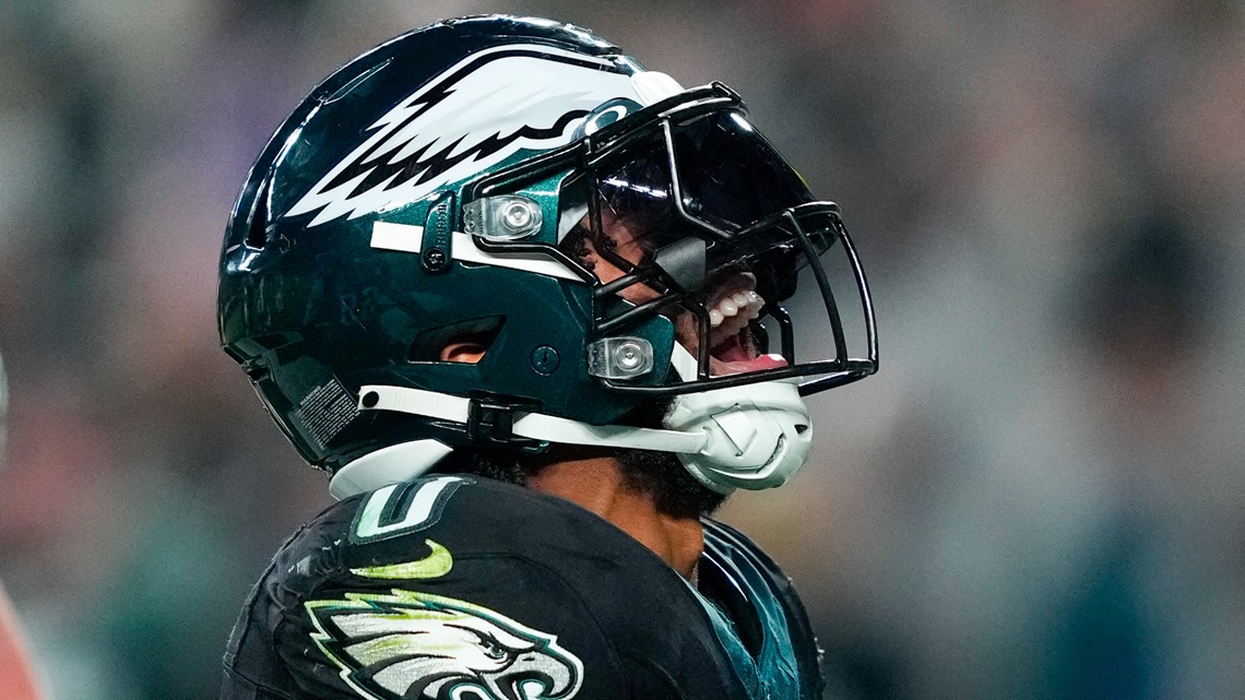 Eagles can only hope story of season goes from epic collapse to ...