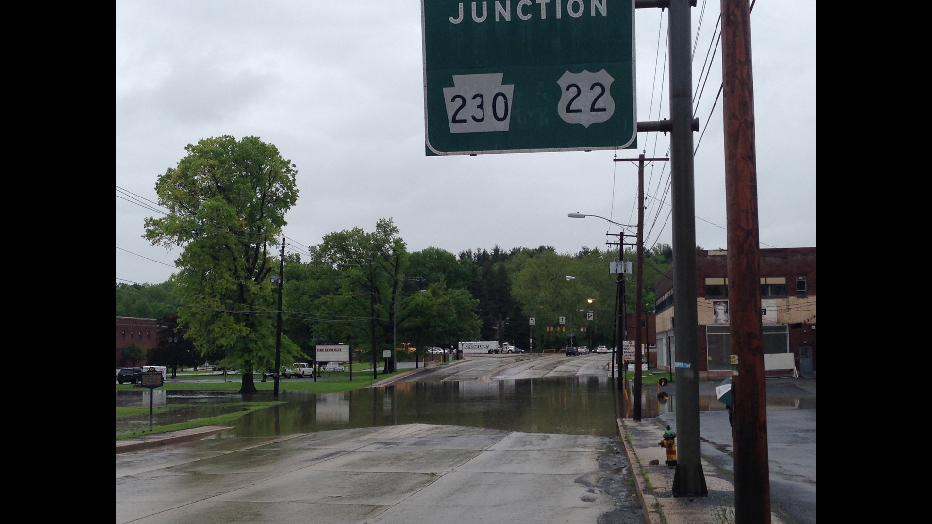 Flooding closes parts of Maclay Street in Harrisburg | fox43.com