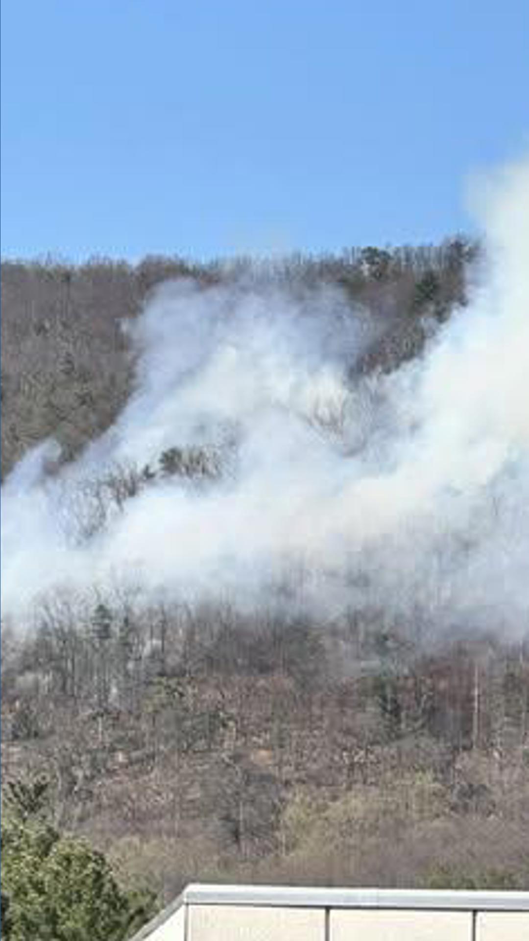 Crews in Franklin County respond to mountain fire in Greene Township ...