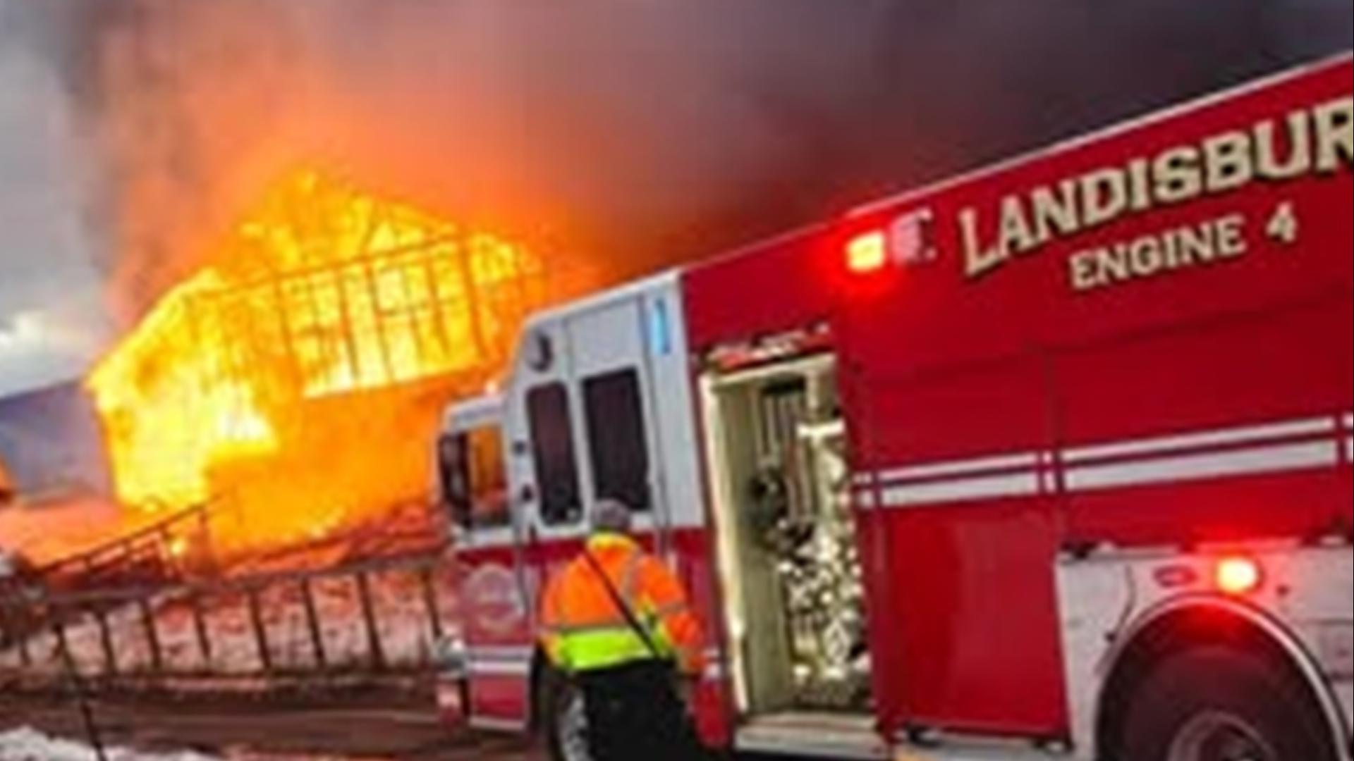 Perry County crews respond to pole barn fire | fox43.com