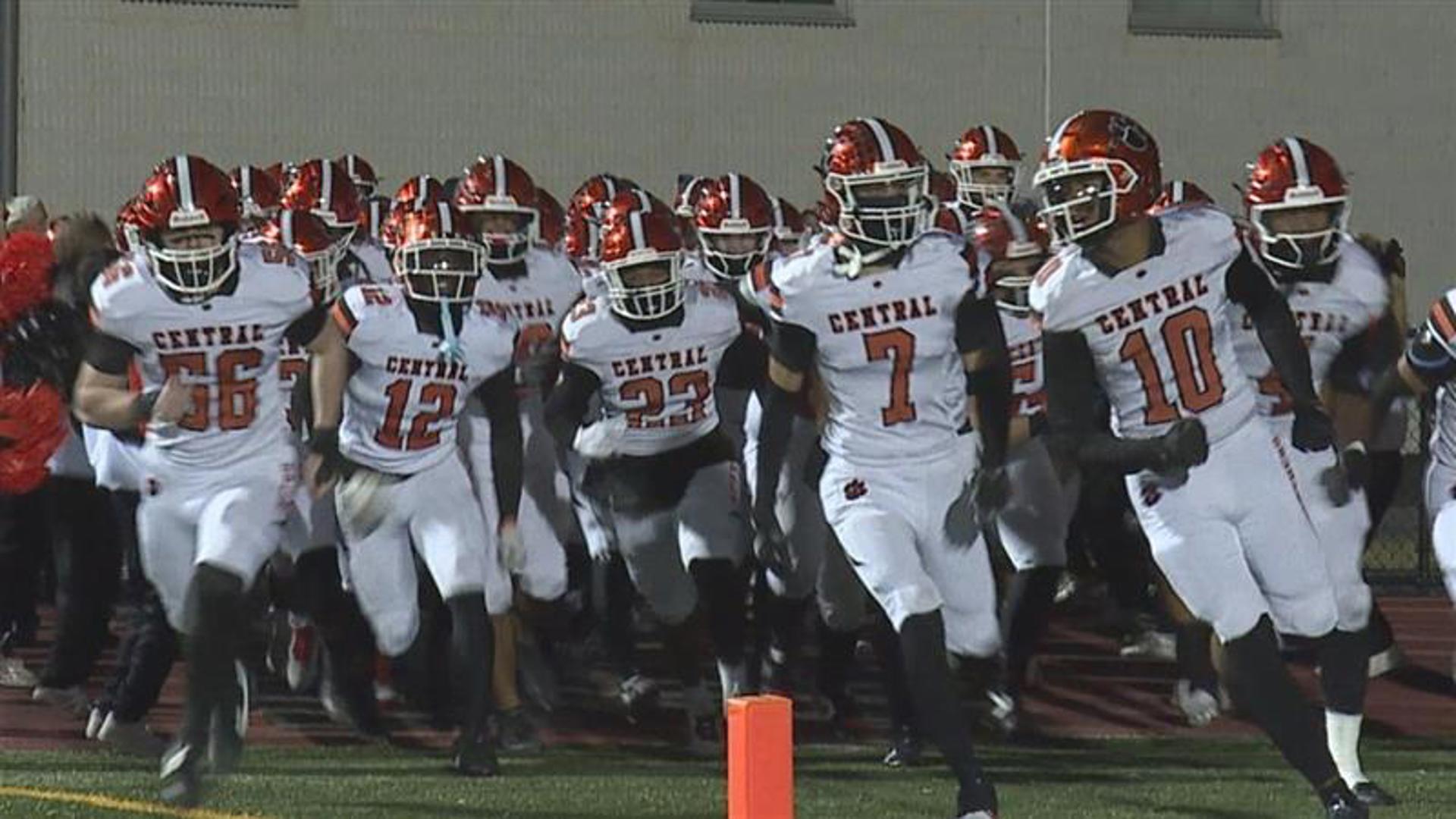 FOX43 High School Football Frenzy Game of the Week | Cedar Crest visits ...