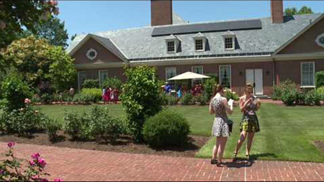 Governor Tom Wolf and First Lady Frances Wolf open their doors for ...