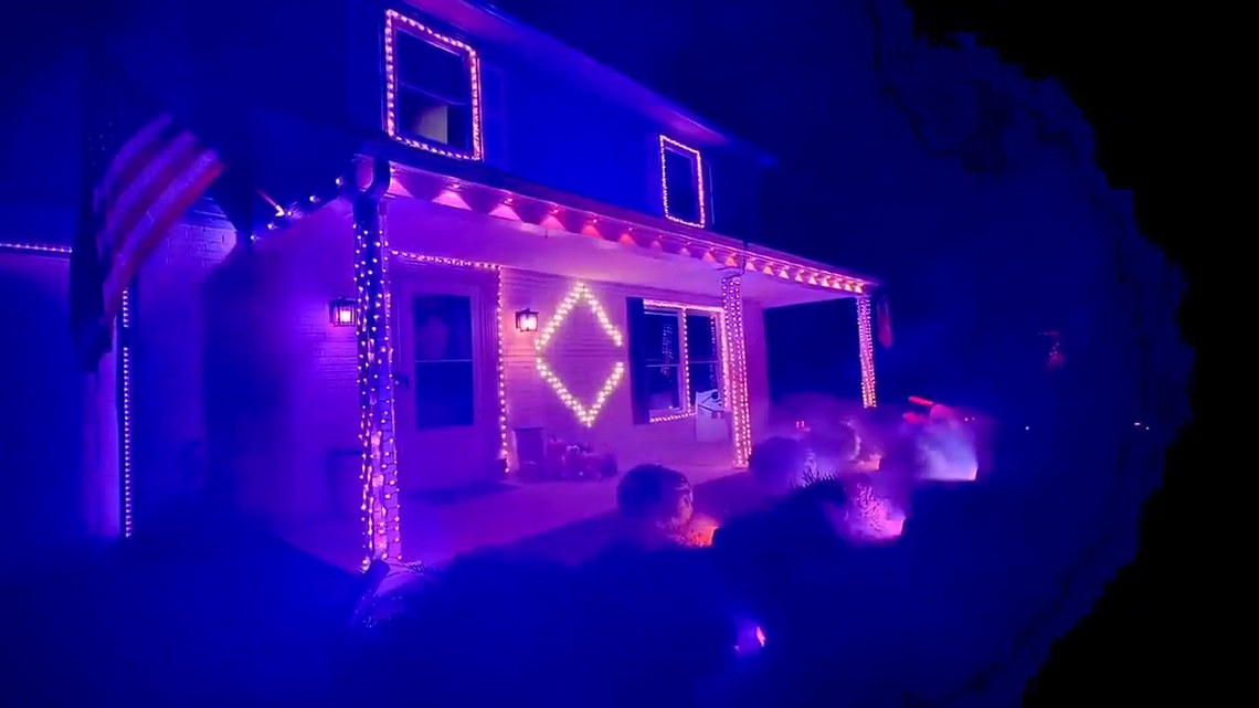 Halloween decorations | fox43.com