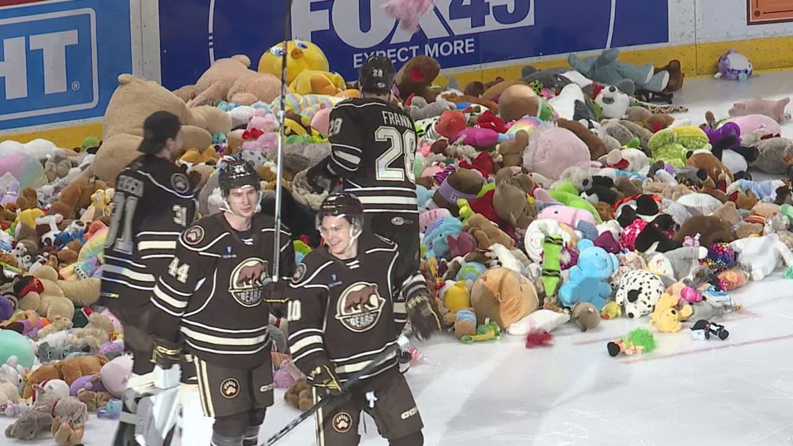 Hershey ready for another historic chapter of Teddy Bear Toss game ...