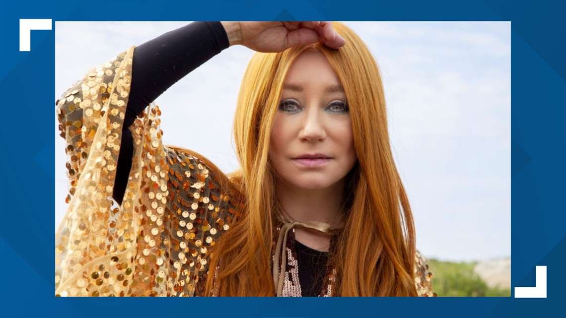 Singer Tori Amos will perform at Hershey Theatre on July 6 | fox43.com