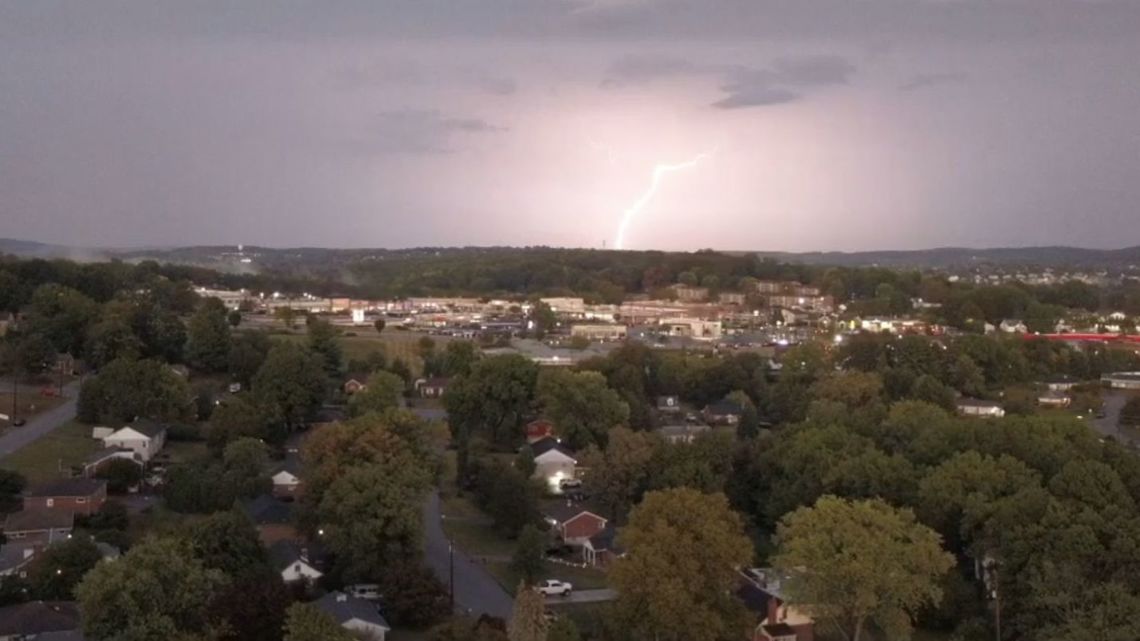 September storms bring plenty of 'striking' lightning photos | fox43.com