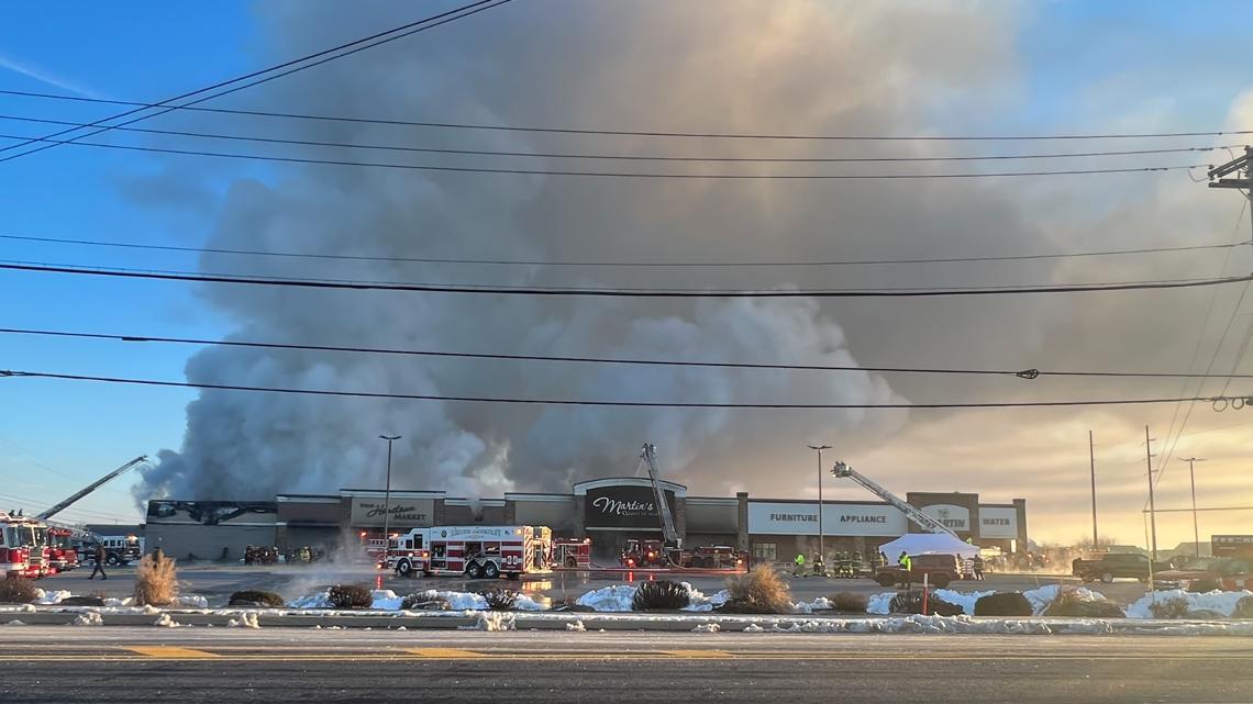 No plans to rebuild Martin's Country Market, owners say | fox43.com