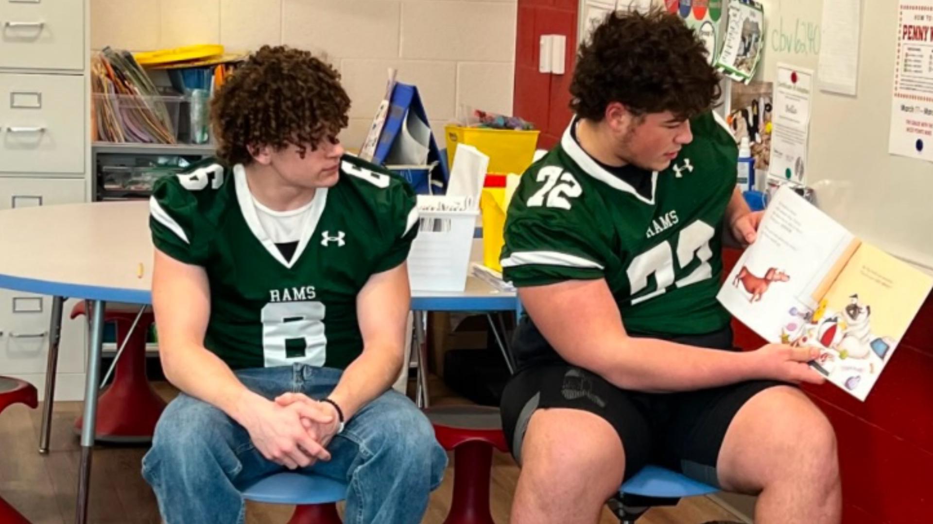 Central Dauphin football nears 20,000 volunteer hours | fox43.com