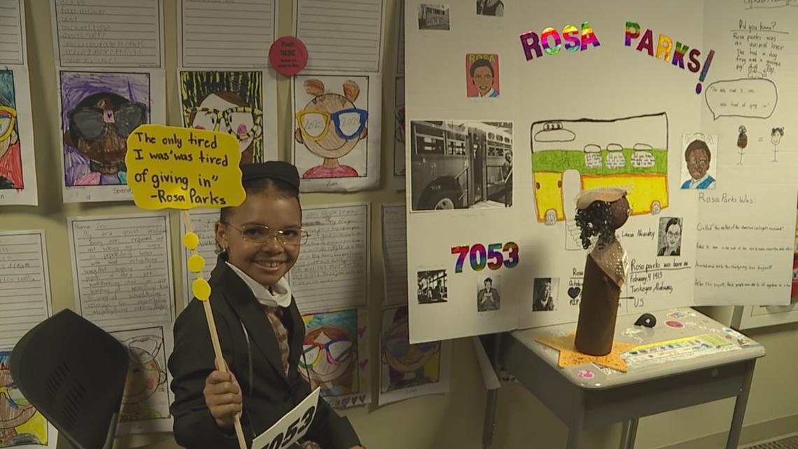Harrisburg school hosts second annual 'living wax museum' | fox43.com