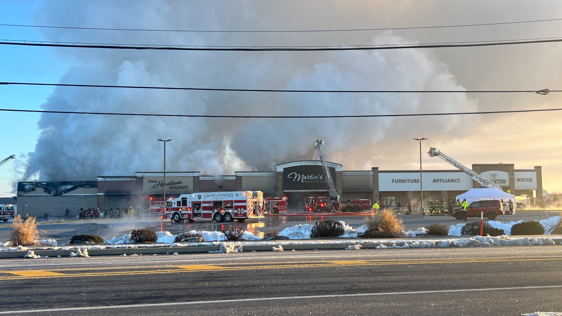 Martin's Country Market closed indefinitely after overnight fire ...