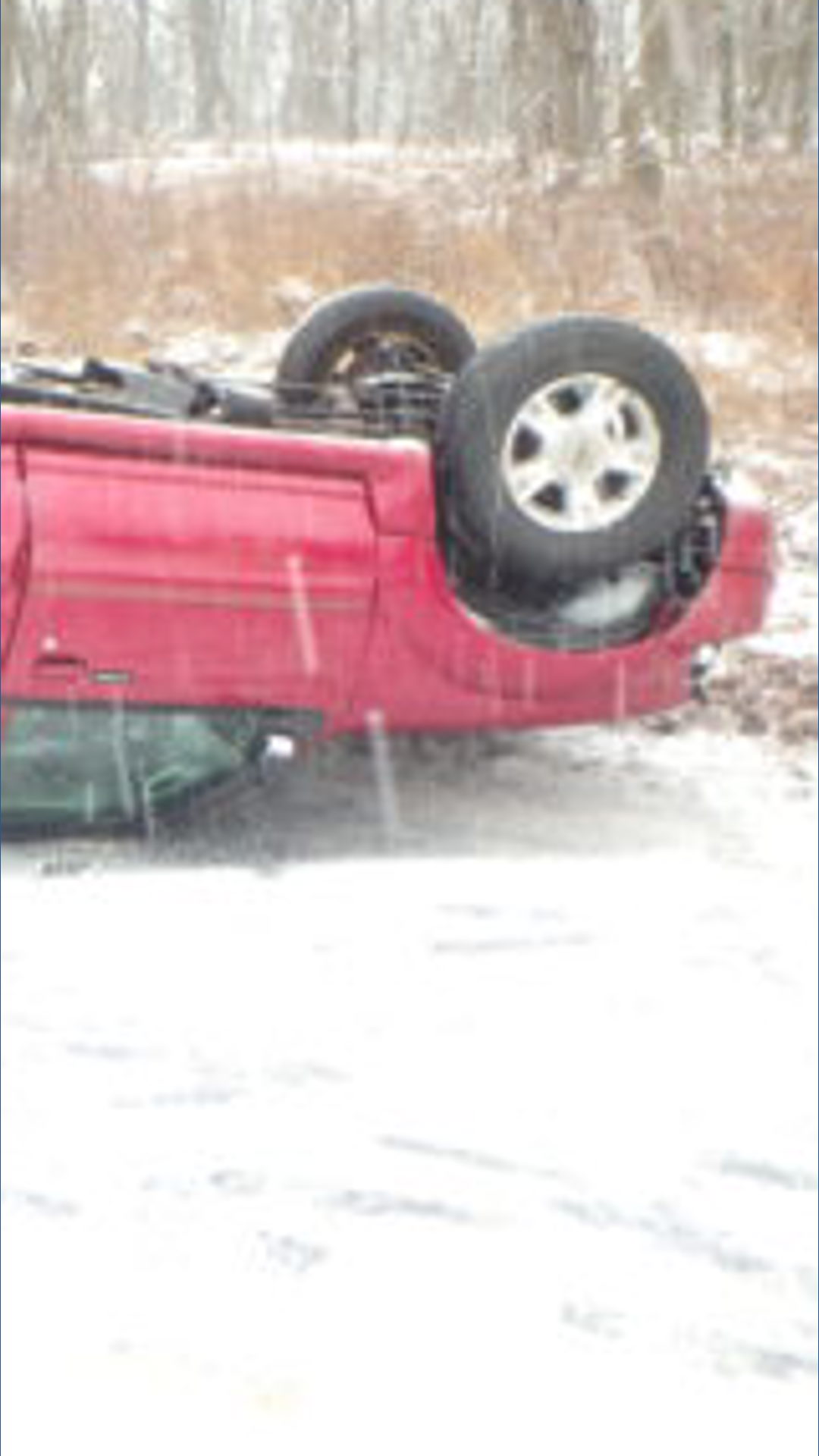 1 injured after vehicle overturns in Upper Allen Township | fox43.com