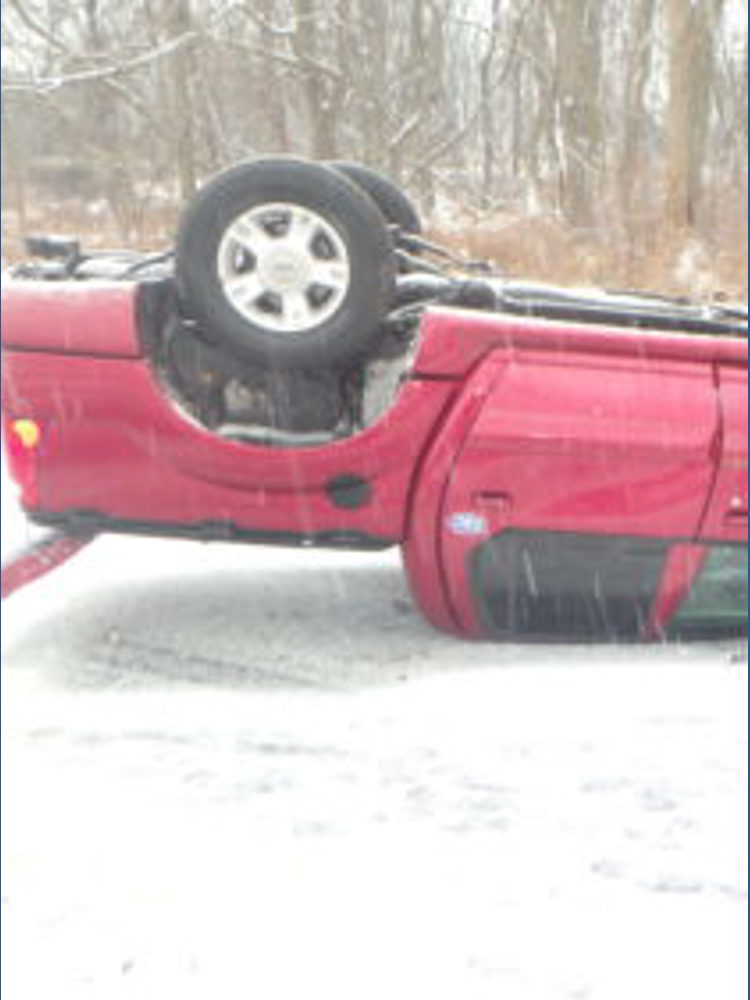 1 injured after vehicle overturns in Upper Allen Township | fox43.com
