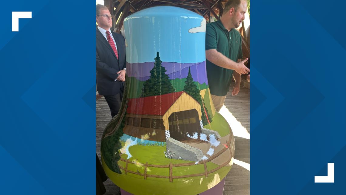 Commemorative bell sculpture unveiled at Juniata County bridge | fox43.com
