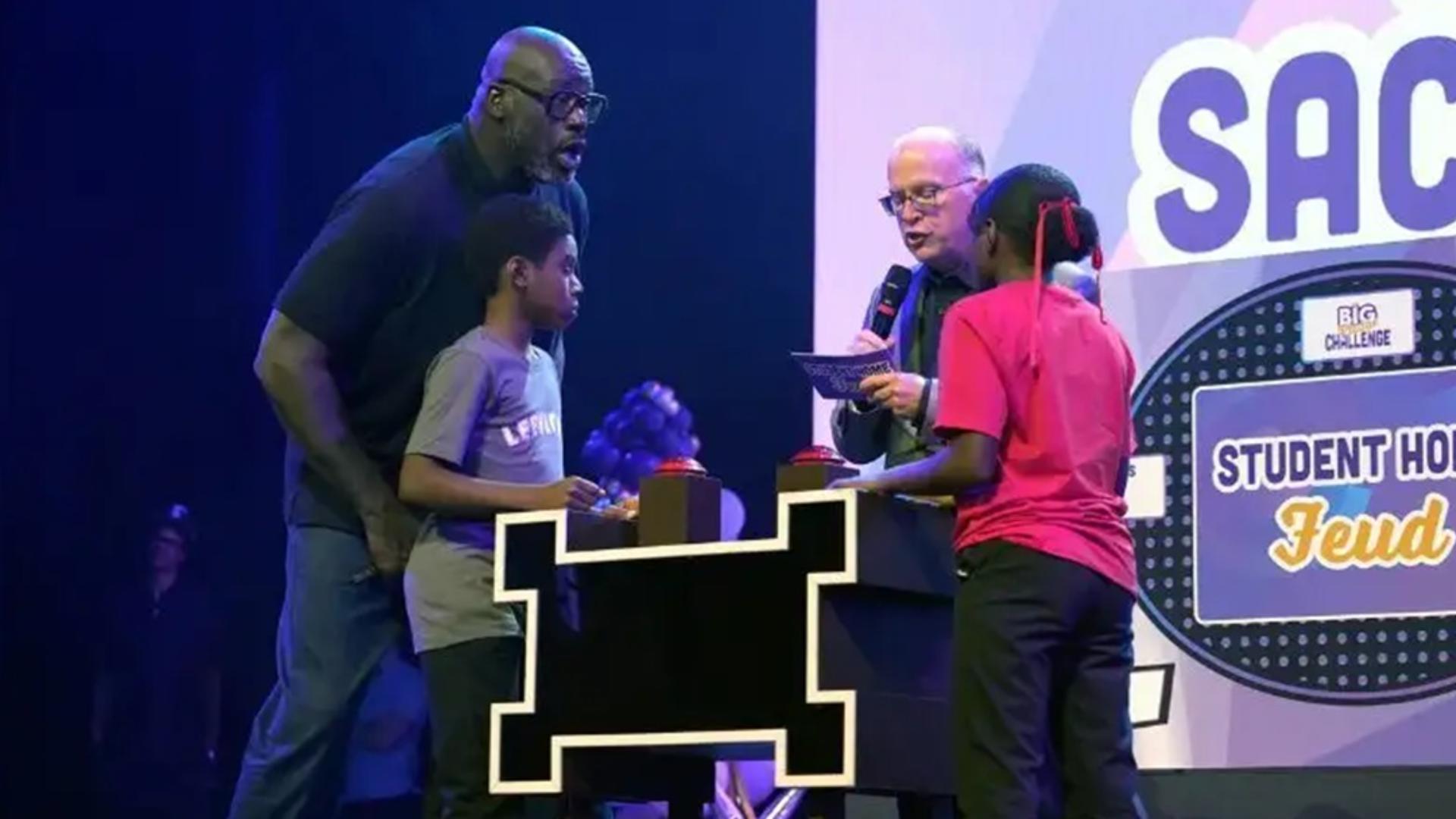 Shaquille O'Neal makes surprise visit to Milton Hershey School | fox43.com
