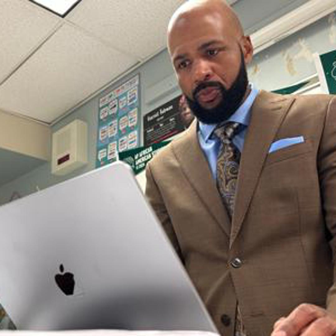 Pennsylvania high school history instructor named nation's Teacher of ...