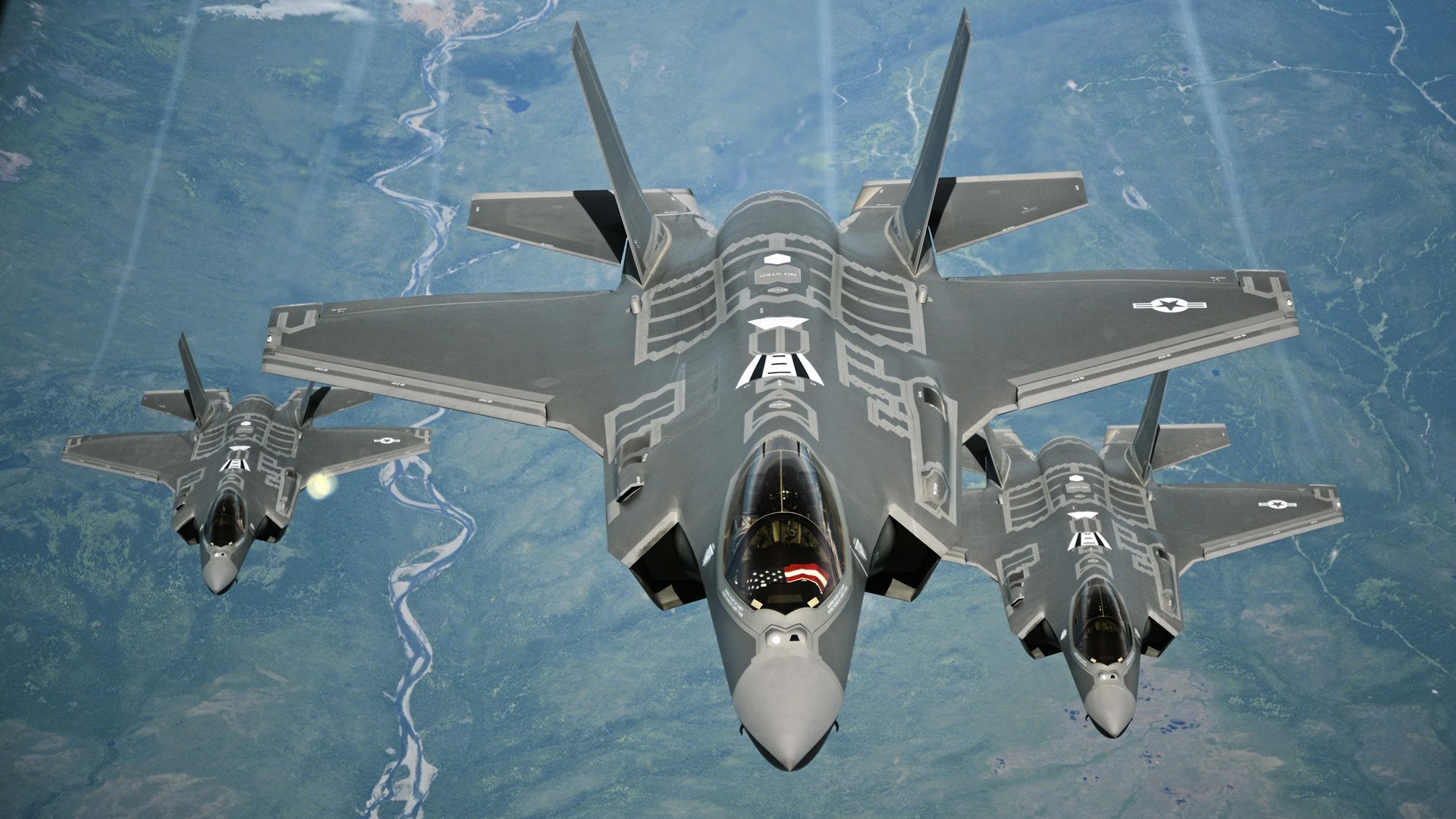 US F-35 fighter jet conducts first-ever airstrike | fox43.com