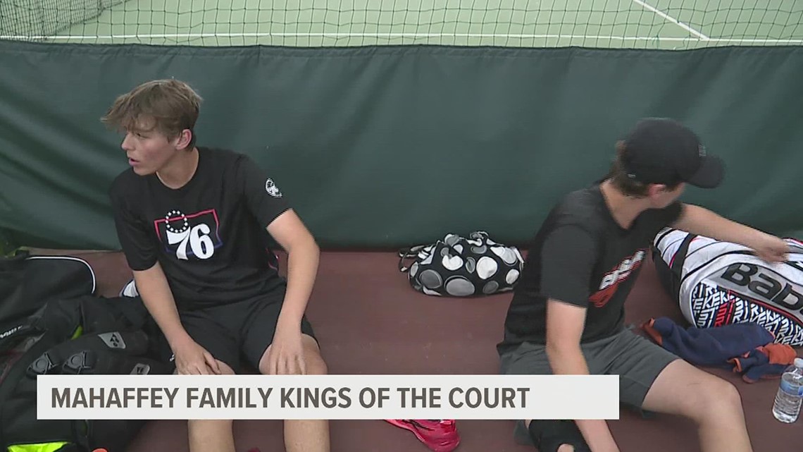 Mahaffey Family makes history on the court | fox43.com