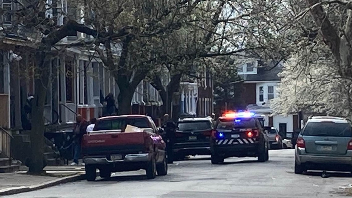 Police respond to scene of incident in Harrisburg | fox43.com