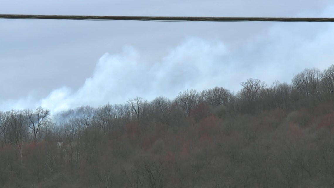 How to safely burn backyard debris during spring wildfire season ...