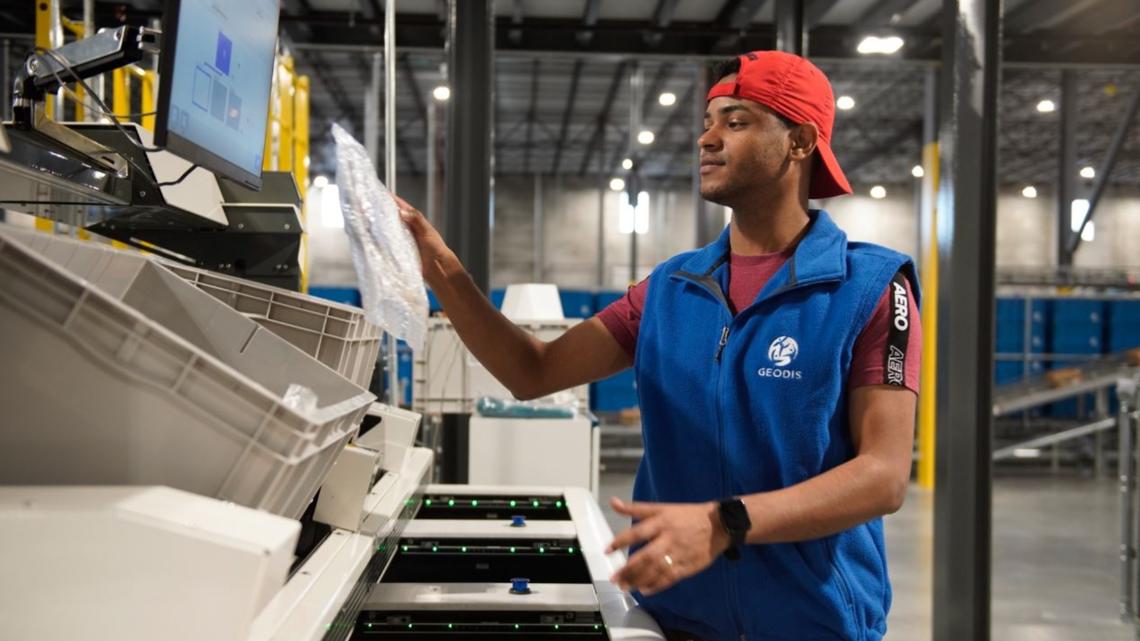 Central Pa. logistics company announces plans to add 585 new seasonal ...