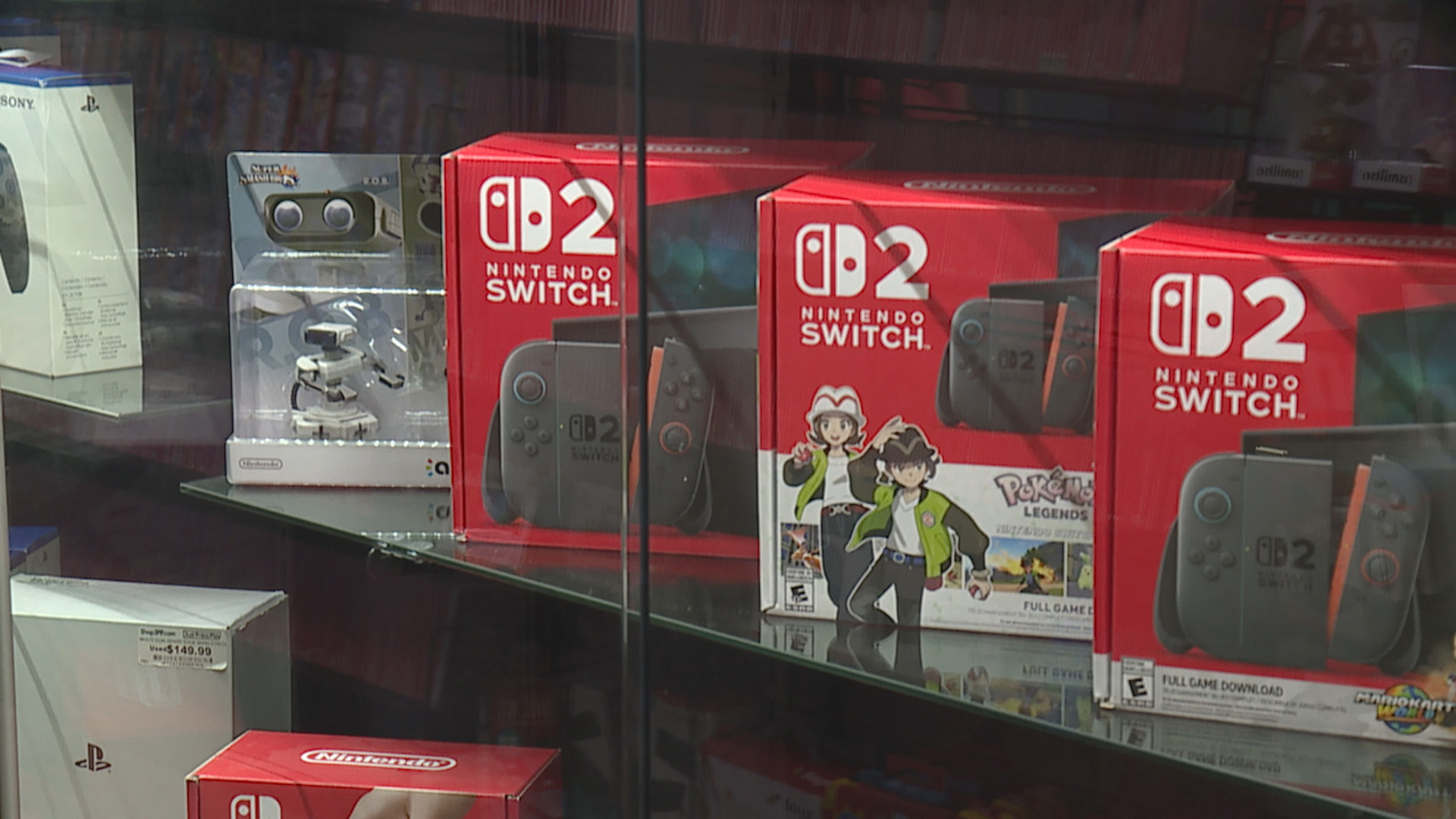 Retro video game store offers last-minute gift ideas ahead of Christmas ...