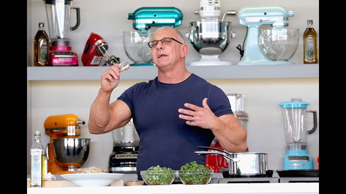 Celebrity chef Robert Irvine to sign Boardroom Spirits vodka bottles at ...