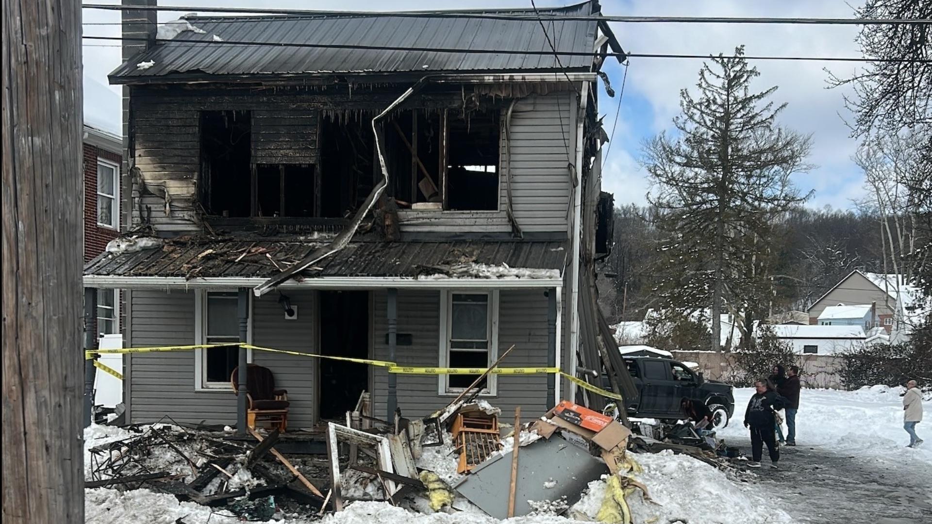 Residents displaced after 2-alarm house fire in Mifflin County | fox43.com