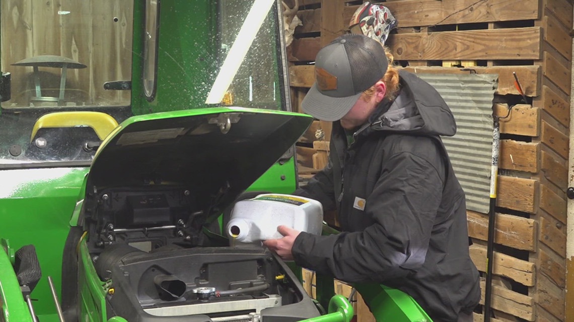 Local teen balances lawn business through winter months | wqad.com