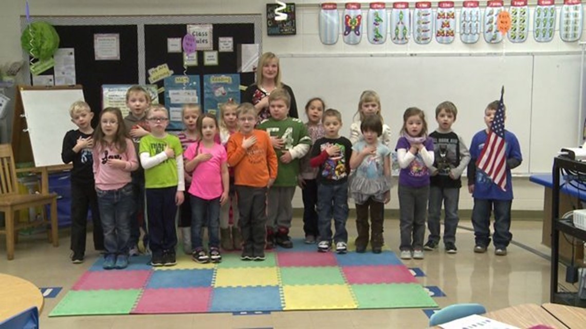 The Pledge from Mrs. VanHefte’s class at Cambridge Elementary | wqad.com