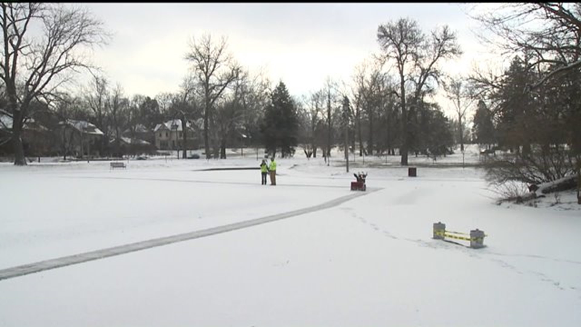 Ice thickens enough for skating at Davenport’s Vander Veer Park, city ...