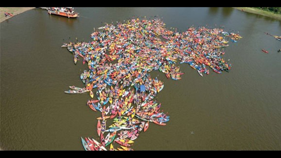 How you can help set a new world record at Floatzilla | wqad.com