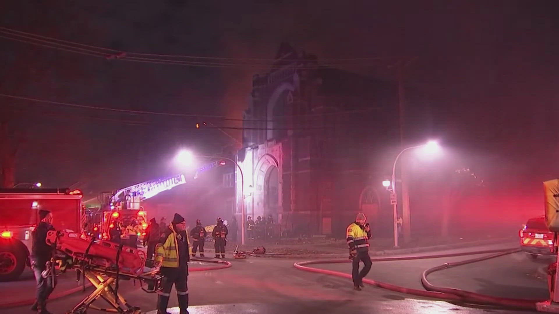 Chicago firefighter injured following intense church fire | wqad.com